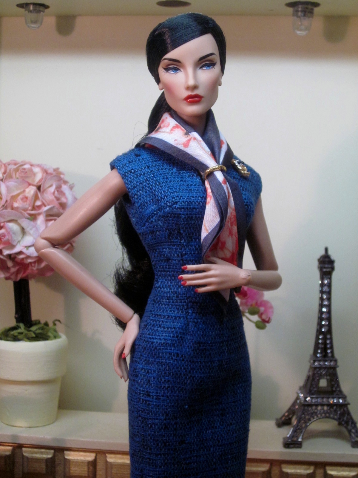 Burberry Sheath and Scarf Set | bellissimacouturefashions